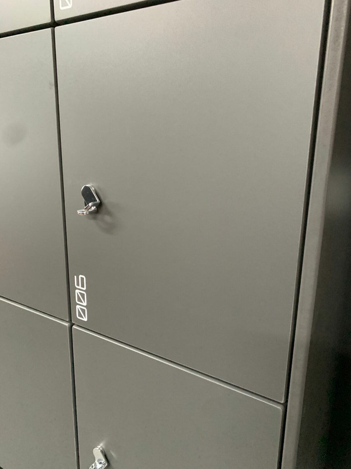 Gym Lockers (8 Door) - Fitness Equipment Ireland | Best for buying Gym ...