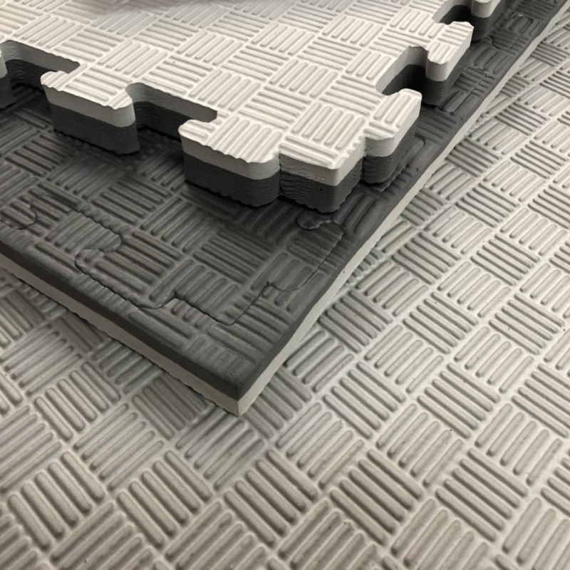 20mm Jigsaw Mat Black/Grey - Fitness Equipment Ireland | Best for ...